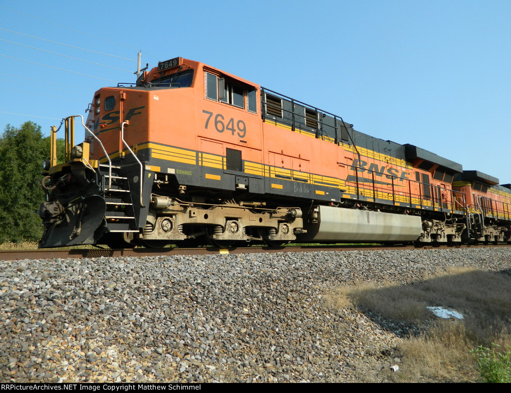 BNSF 7649